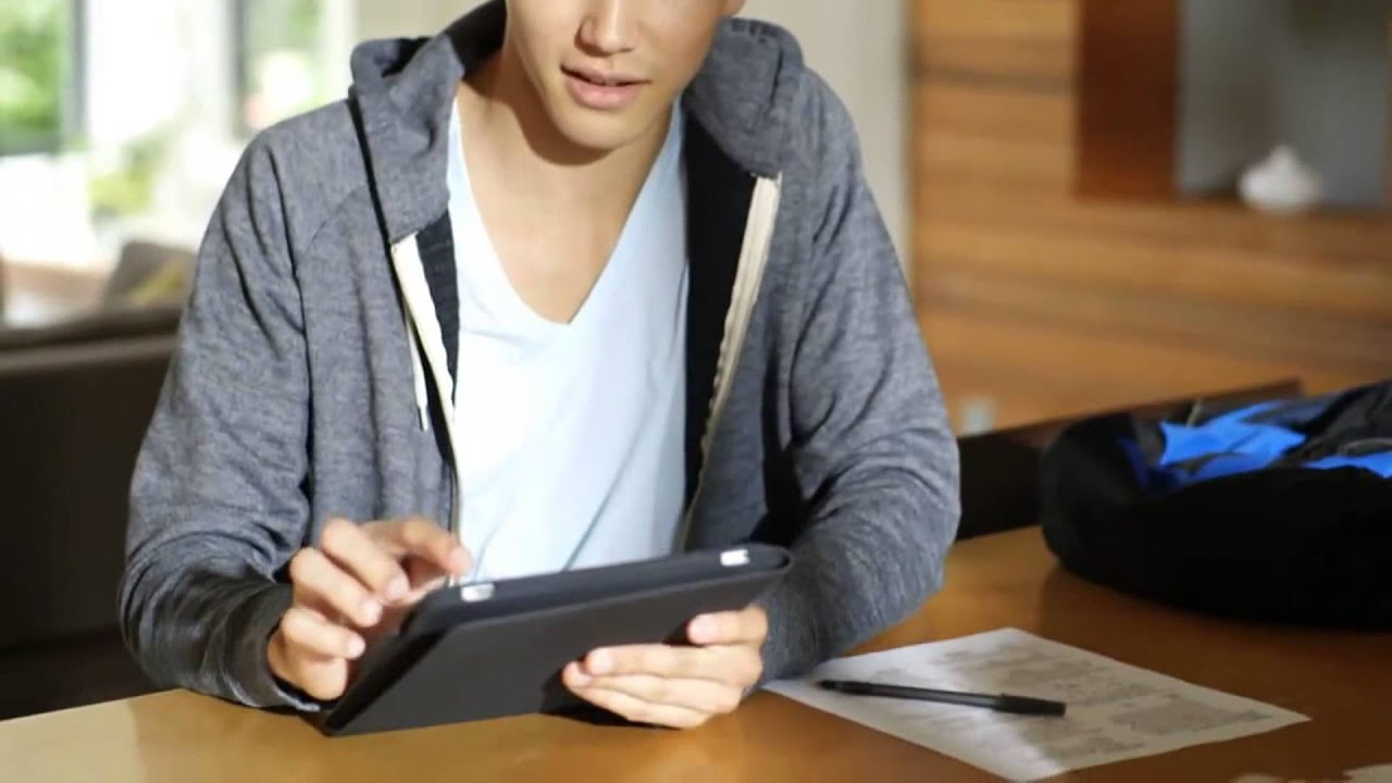 HP Photosmart 5520 e-All-in-One Printer Touchscreen Wireless - YouTube