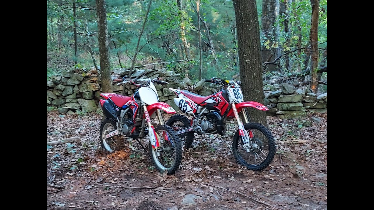 Honda CRF150R vs CR85RB - YouTube