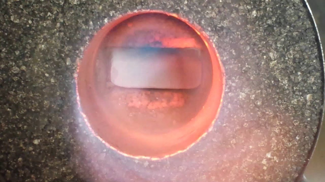 Forge à gaz - vortex - YouTube