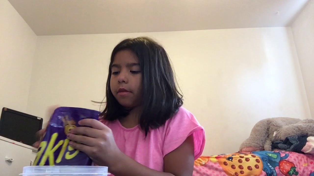 When I open a Taki bag in class - YouTube