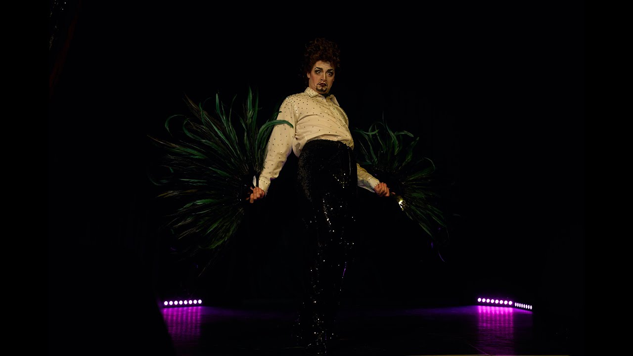 Robin Yablind performs "Sharp Dressed Man" Burlesque Feather Fan Dance ...