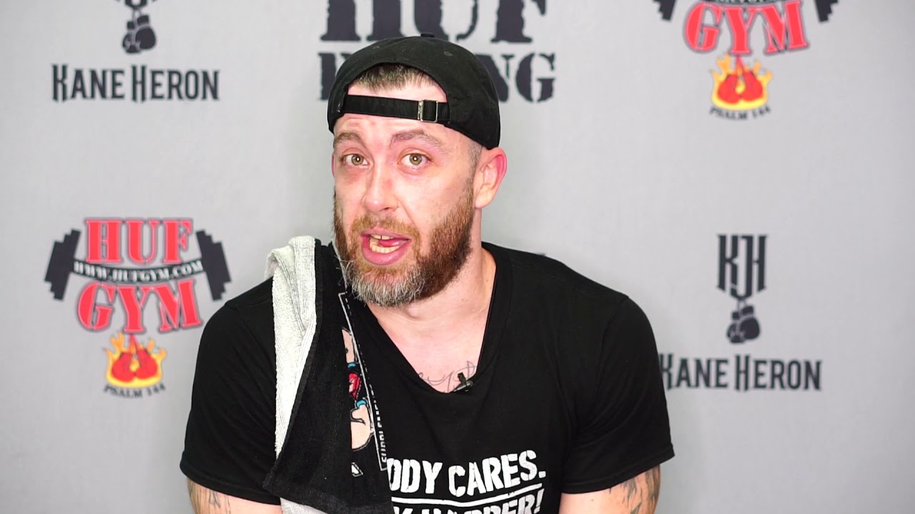 HUF Boxing Experience: Dave - YouTube