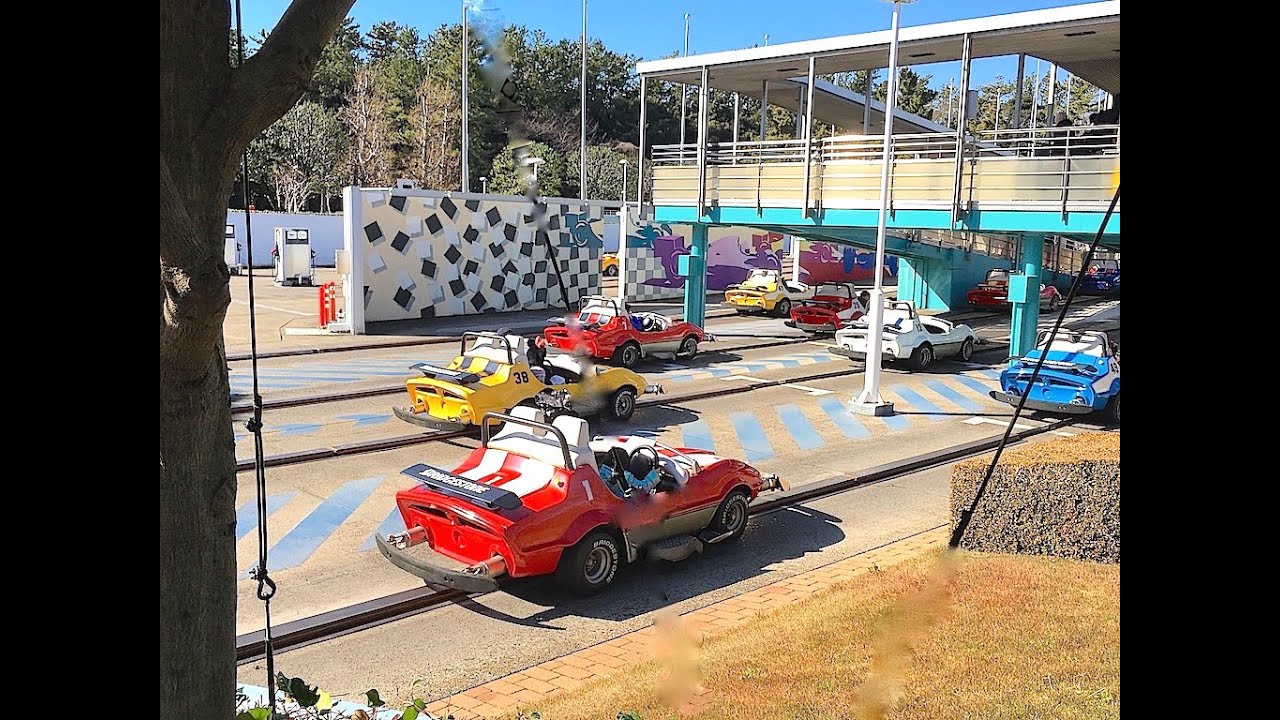 Tokyo Disneyland Grand Circuit Raceway | CarNichiWa.com - YouTube