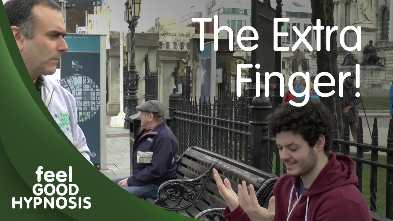 The Extra Finger in Hypnosis - YouTube