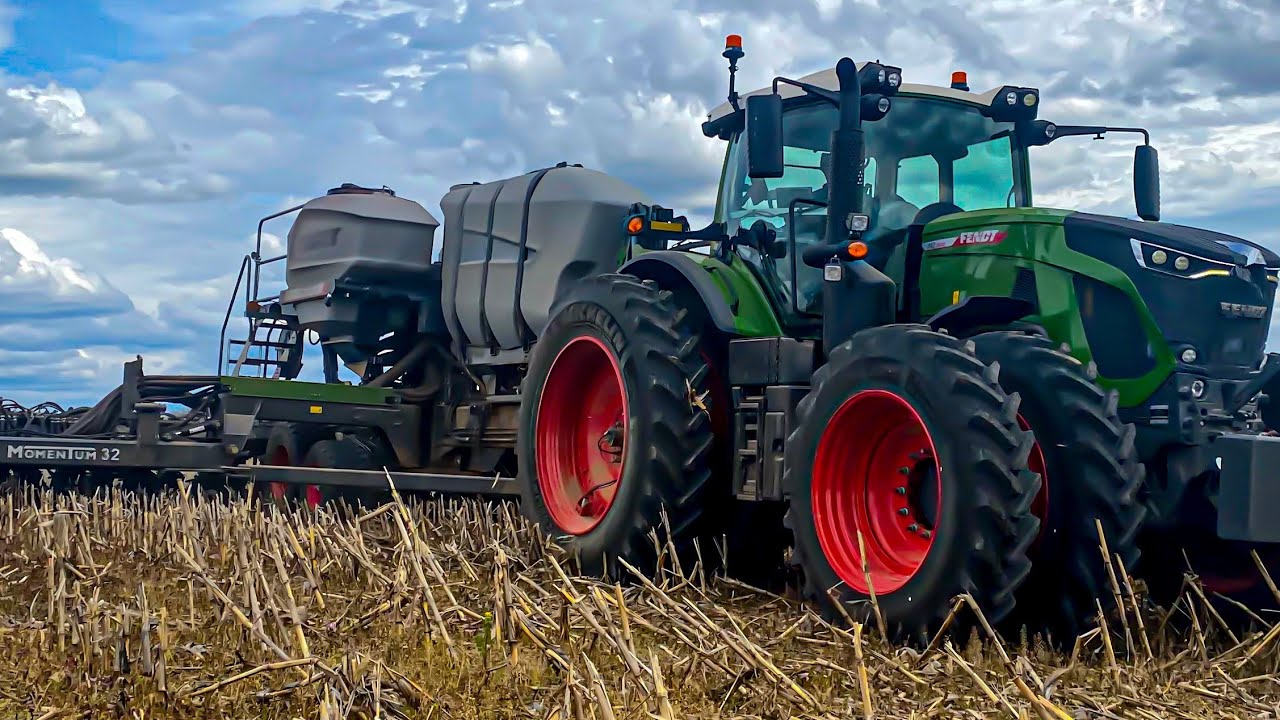 Planting with a BRAND NEW FENDT MOMENTUM and FENDT TRACTOR - YouTube
