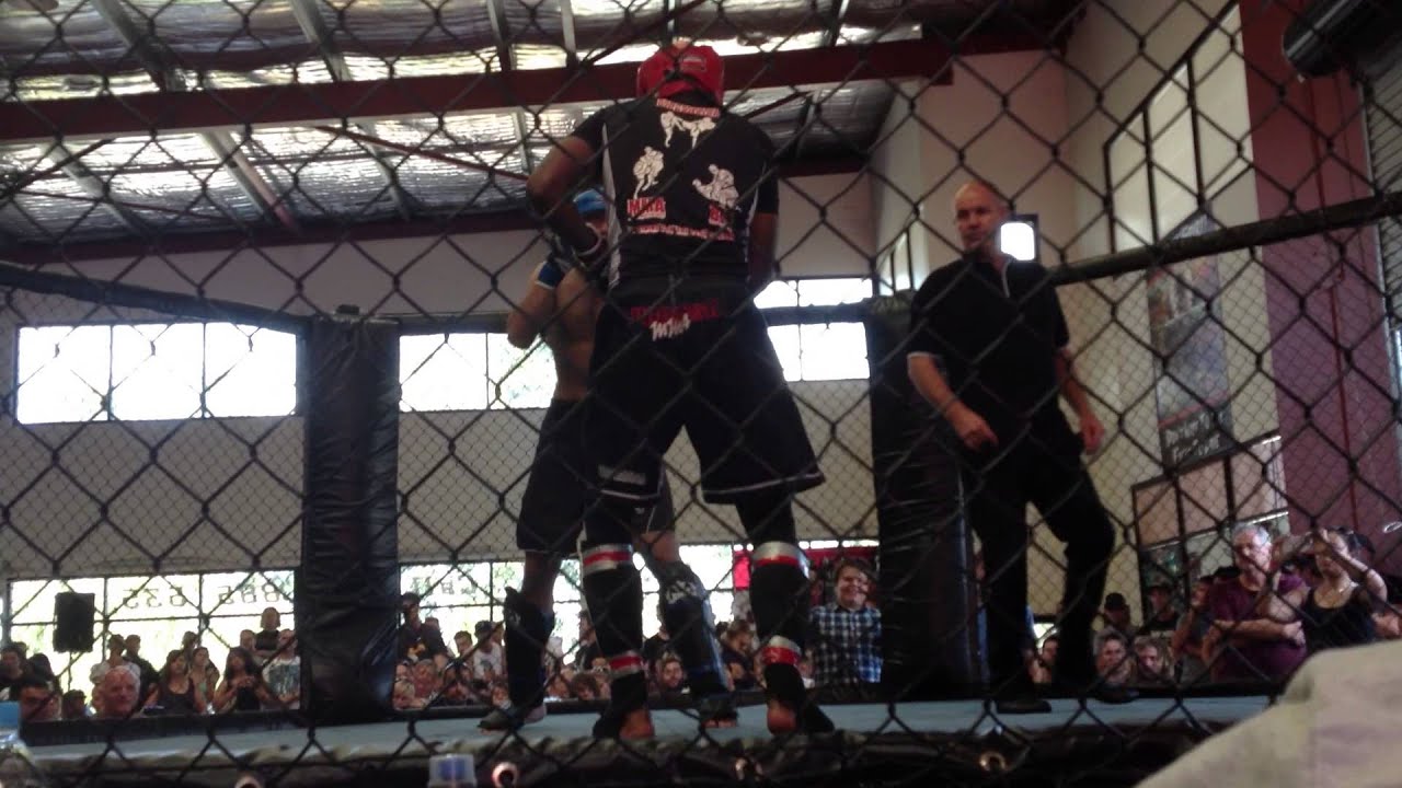 Maedin Yimer mma fight - YouTube