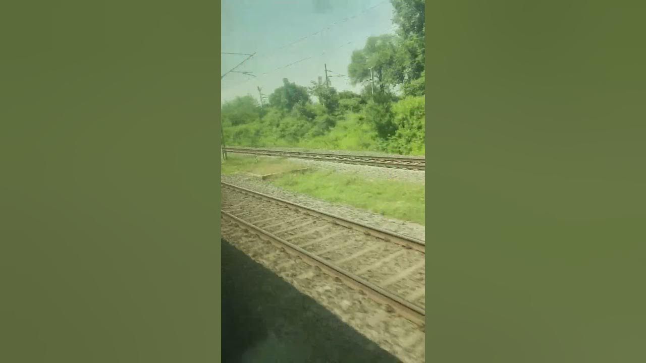 20104 GKP LTT SUPERFAST EXPRESS SKIPPING BABINA STATION AT MAX SPEED 120KMPH - YouTube