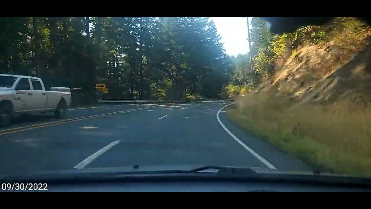 10 minute drive along Highway 14 in southern Washington State - YouTube