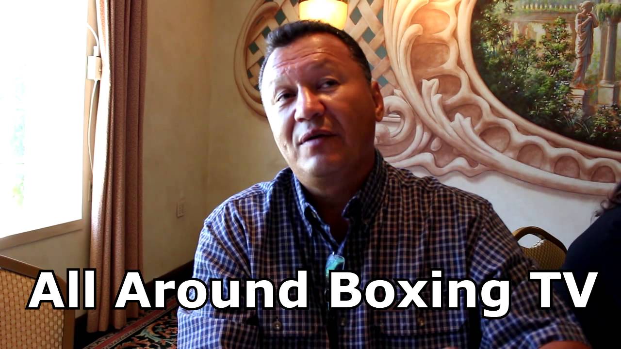 John Montes on Santa Cruz vs Mares and todays era of boxing - YouTube