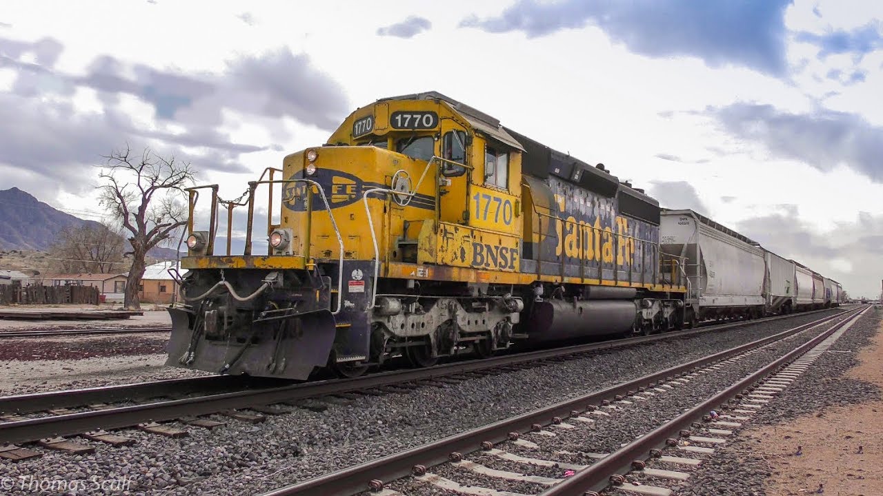 BNSF 1770 Gets the Runaround in Bernalillo, NM! - YouTube