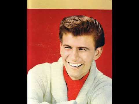 Bobby Rydell - Don't Be Afraid To Love Me - YouTube