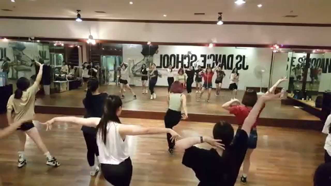 Basic waacking class 초급왁킹댄스 - YouTube