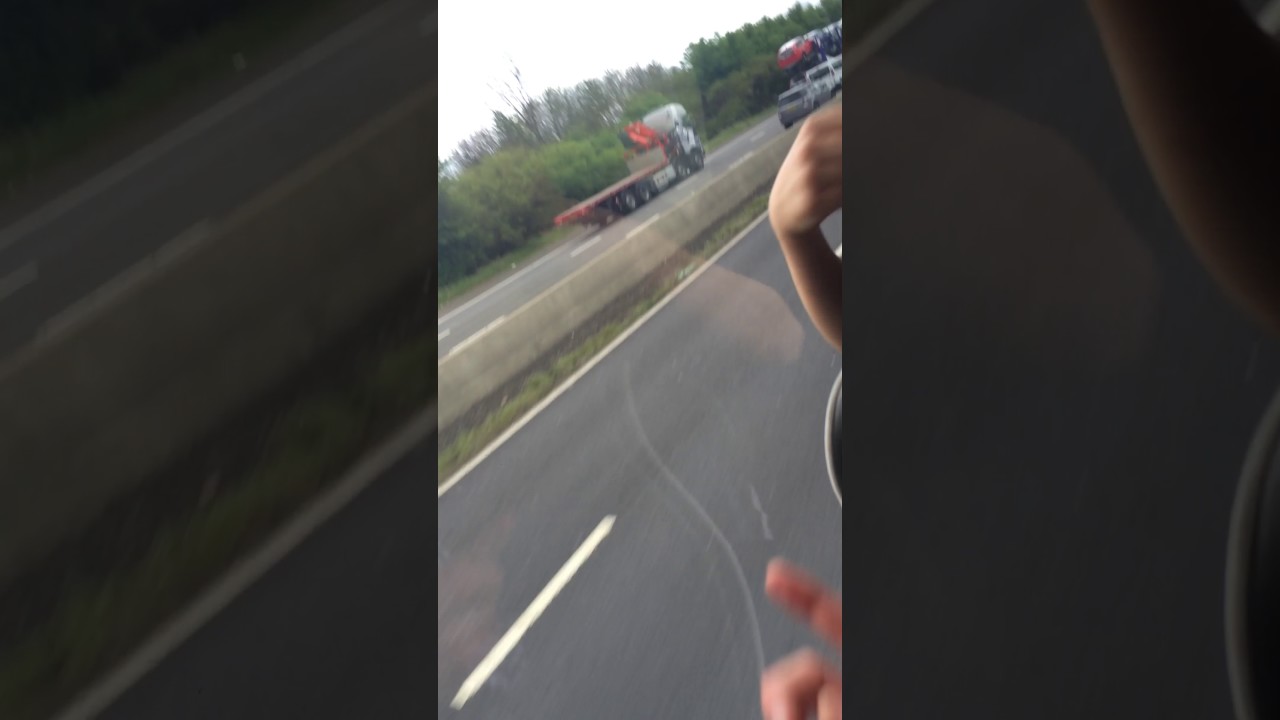 Miles pulling a mooney - YouTube