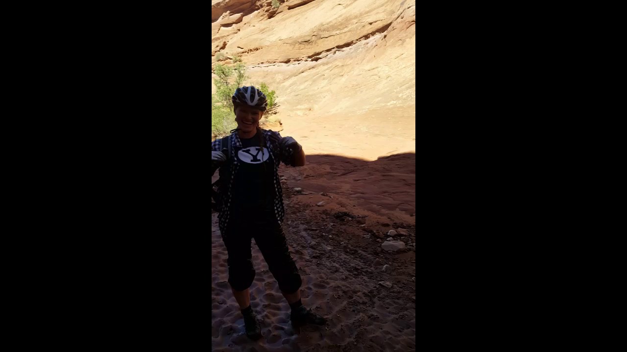The Witches Cauldron Slot Canyon Utah - YouTube