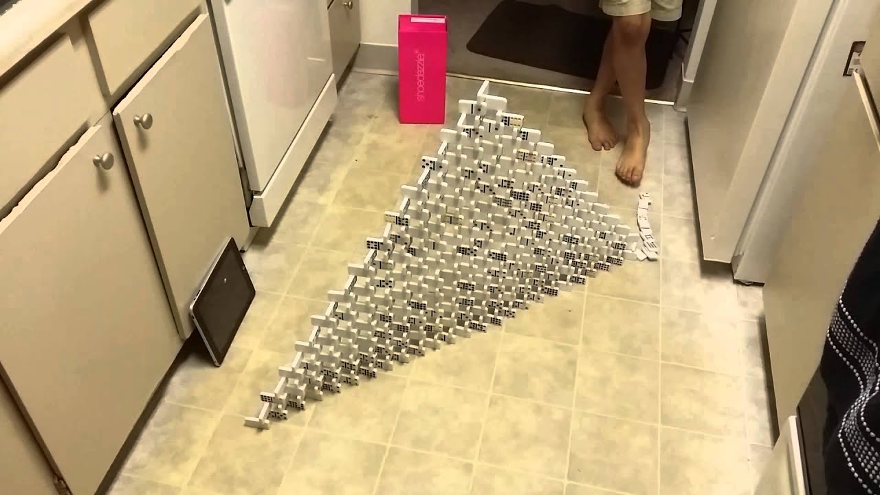 Awesome 26 layered 2d wall - YouTube