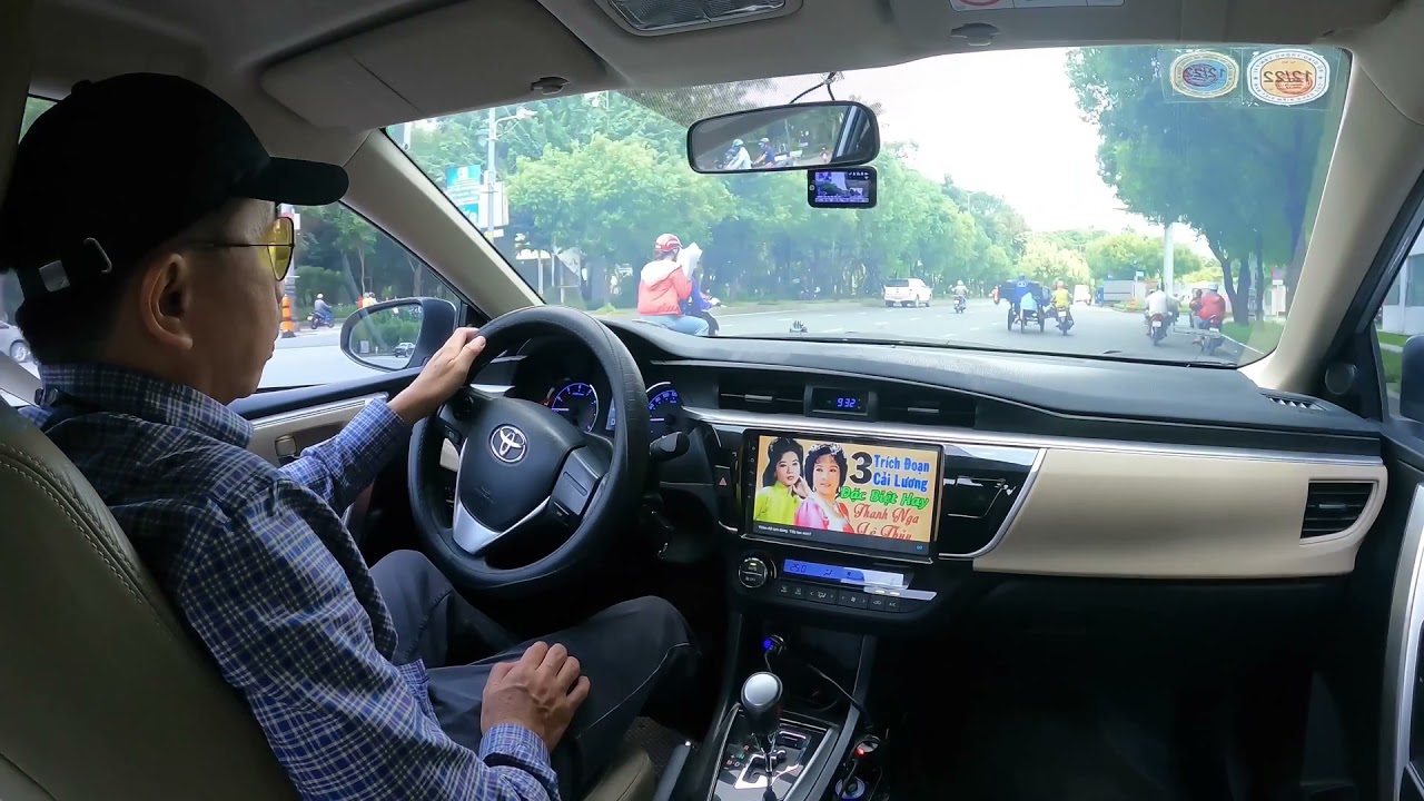 Left-handed Driving - YouTube