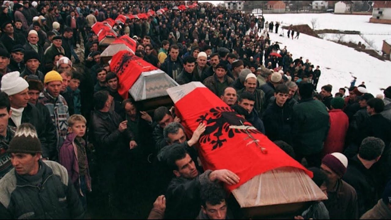 24 vjet nga masakra e Reçakut, krimi kundër njerëzimit që zgjoi ...