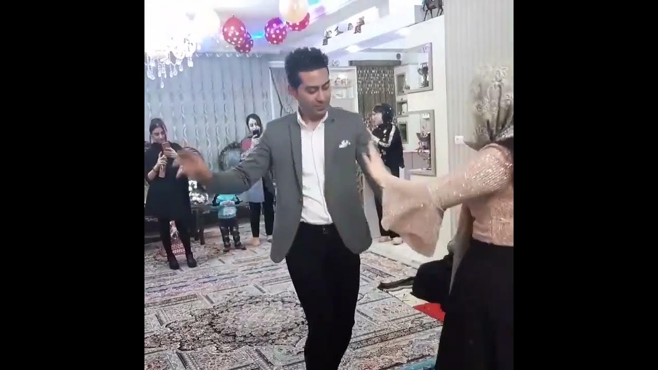 رقص زیبایی جشن بله برون دختر ایرانی ببین عجب رقصی میکنه با داماد Youtube