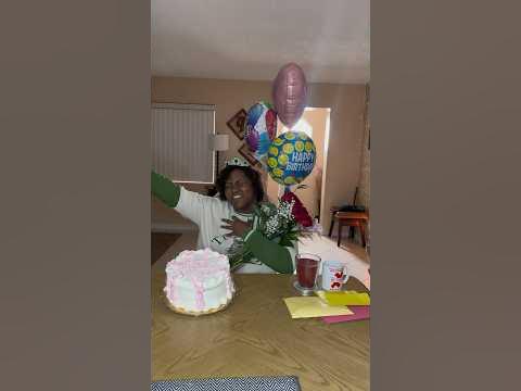 It’s My Birthday!!!! Yay 23 #birthday #vlog #funny - YouTube