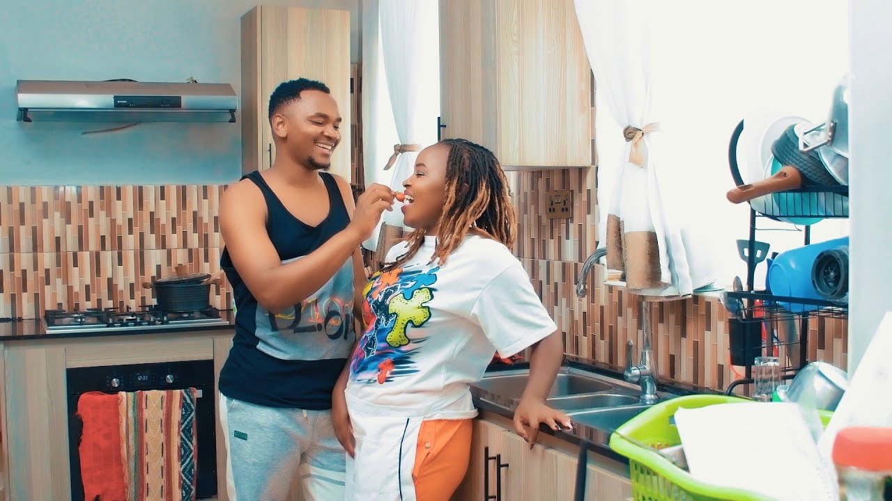 KEN WA WAIRIMU-NIKWANYITANIRE PART 2 (OFFICIAL VIDEO) - YouTube