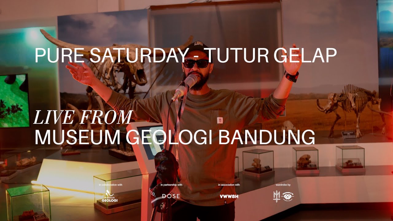 Pure Saturday - Tutur Gelap| Live From Museum Geologi Bandung - YouTube