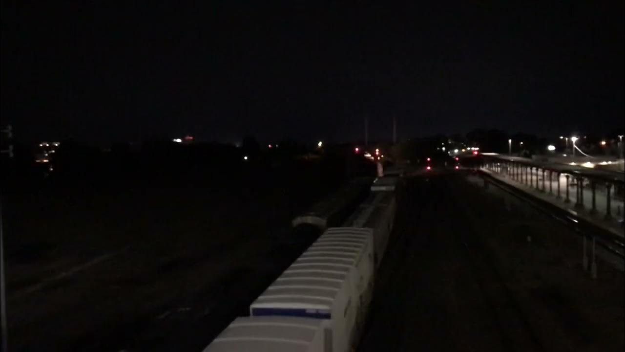UP 4751 Short Manifest Freight Train on 10th St. Bridge in Little Italy Omaha NE - YouTube