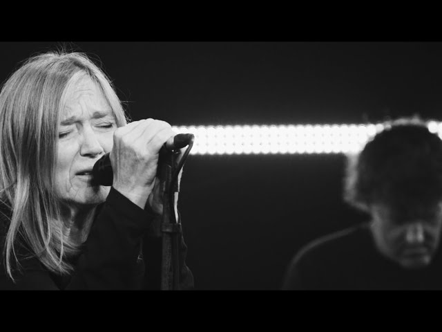 Portishead – Roads | WGOM