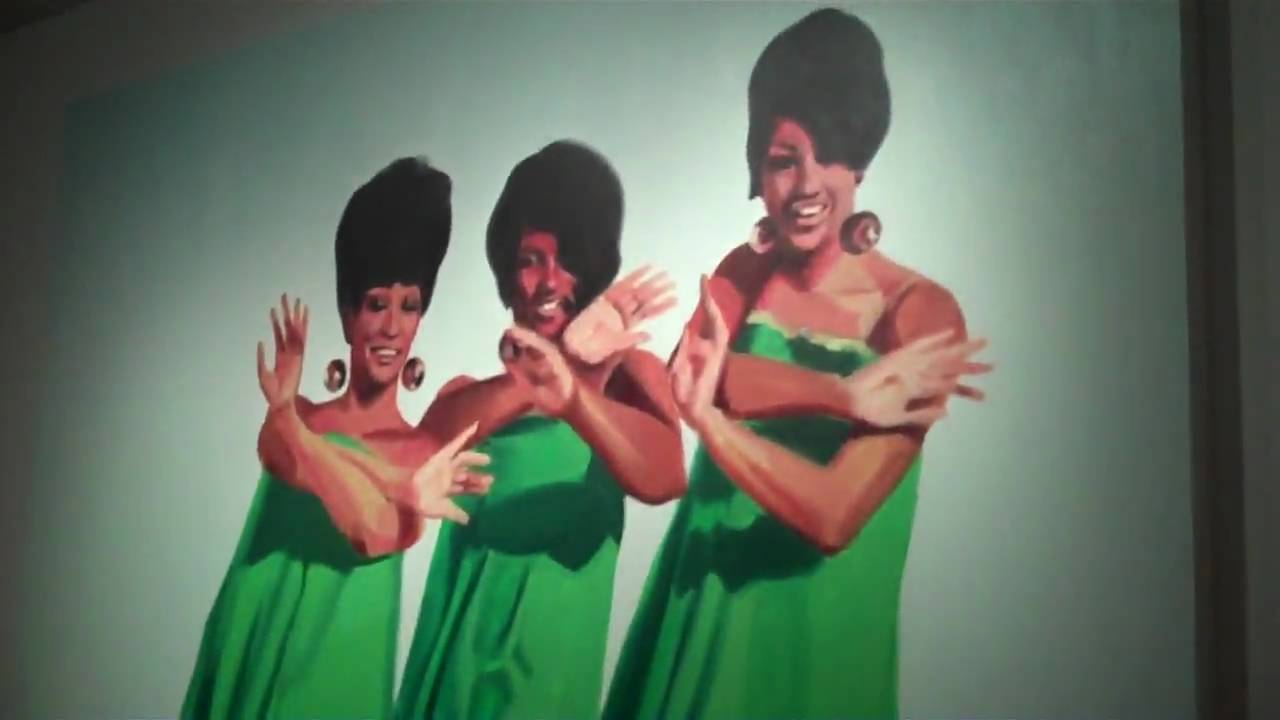 KRISTIN BEAVER "ALBUM" at the David Klein Gallery - YouTube