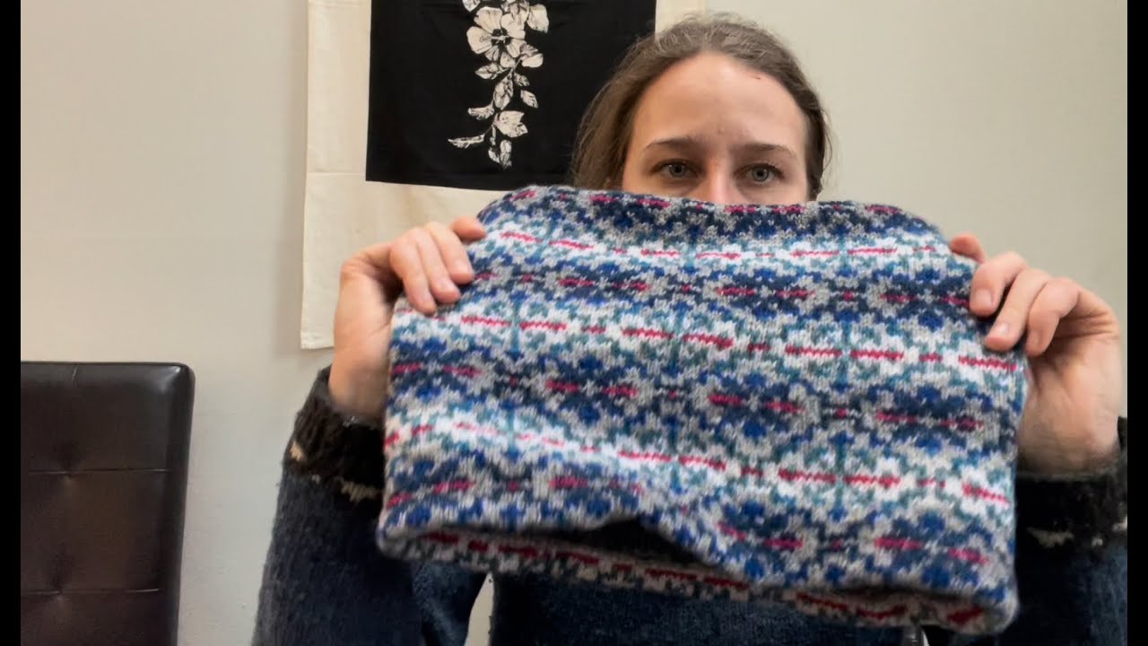 Tiny Desk Knitting Episode 46: Selbu Patterns Cowl - YouTube