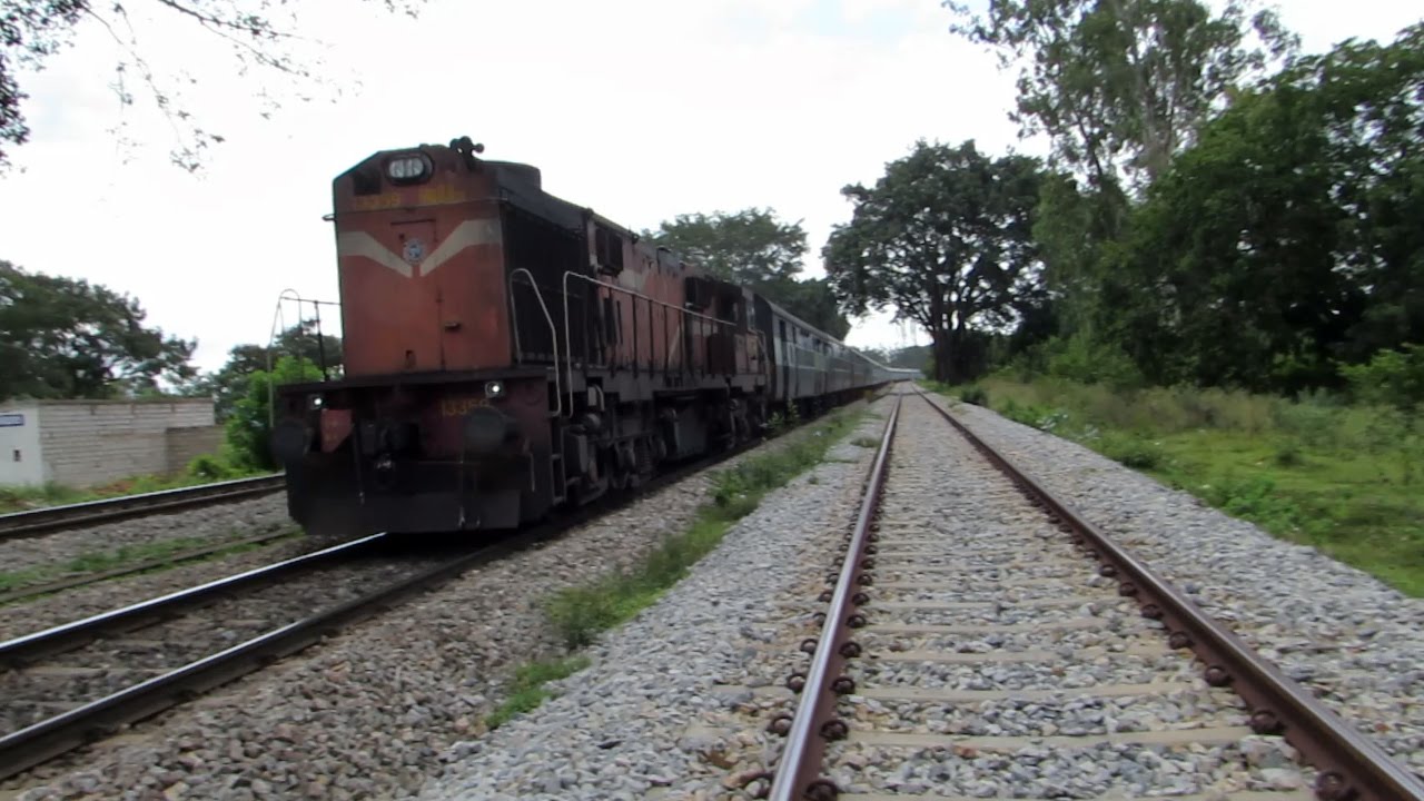 Single SHAKTI Powered YPR TATA Express - Indian Railways - YouTube