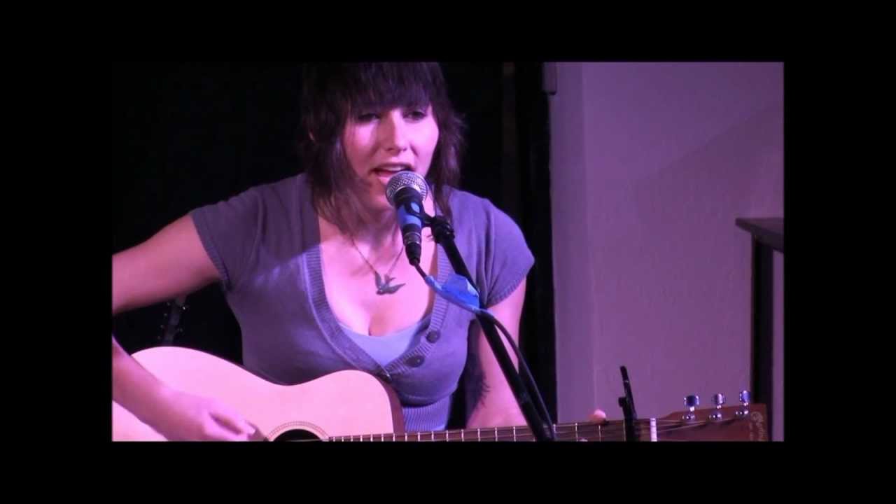 "California" - Lia Rose, Appleberry Jam Concerts @ Seager Gray Gallery ...