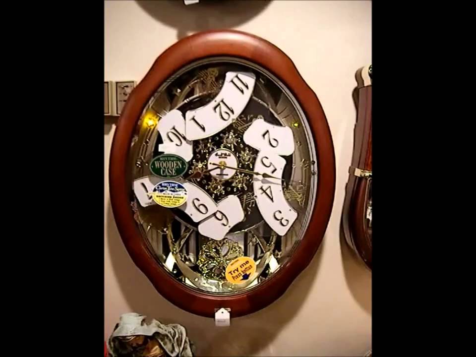 Crazy musical clock. - YouTube