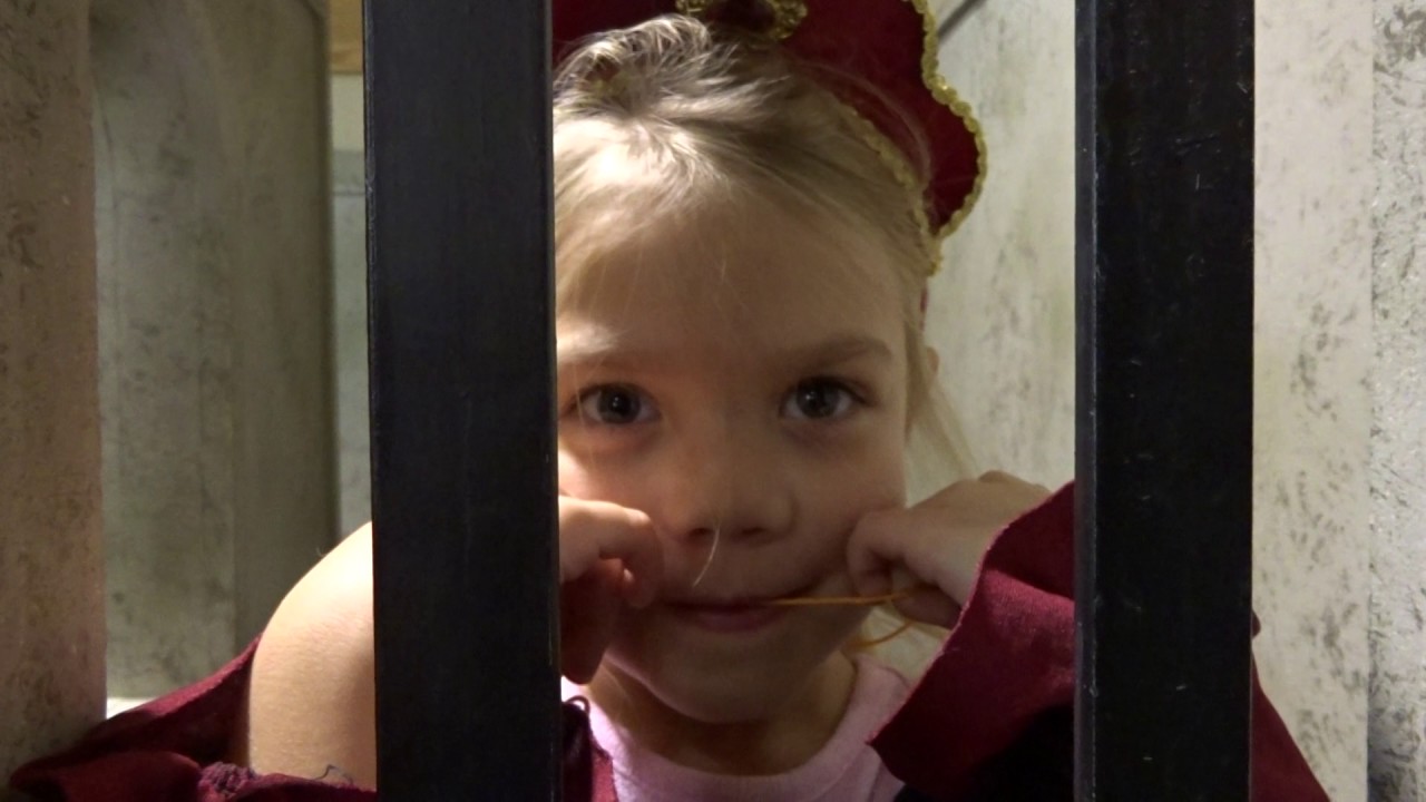 BELLA IS A PRINCESS TRAPPED IN A TOWER!! - YouTube