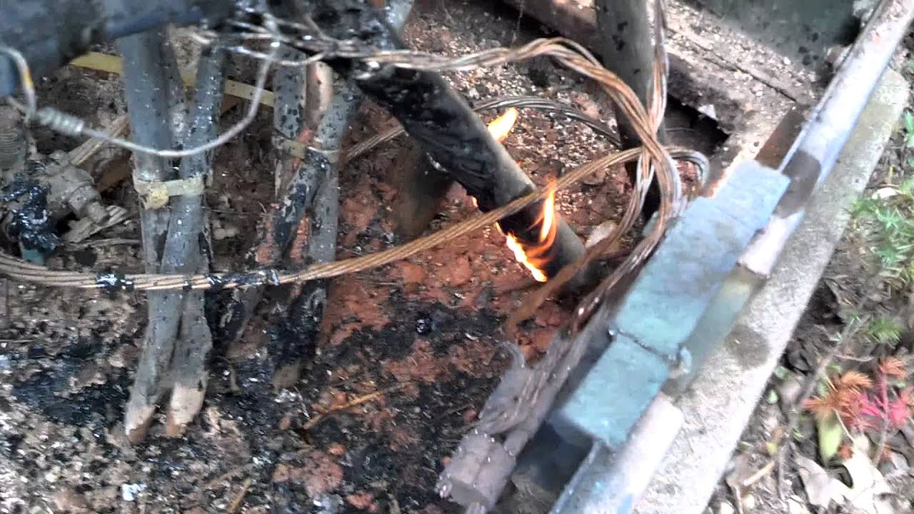 11,400 Volts Underground Transformer on fire - YouTube