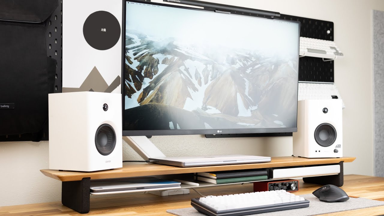 My Desk Setup 2023: Premium Desk Accessories - YouTube
