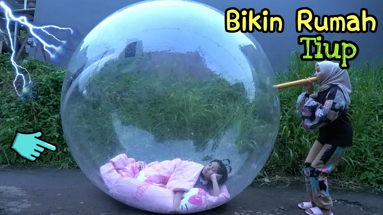 BIKIN RUMAH DARI BALON TIUP! Gawat Di Usir Mama - YouTube