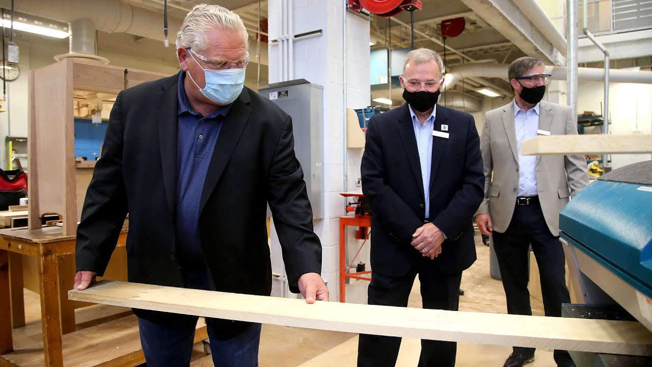 Premier Doug Ford tours Algonquin College - YouTube