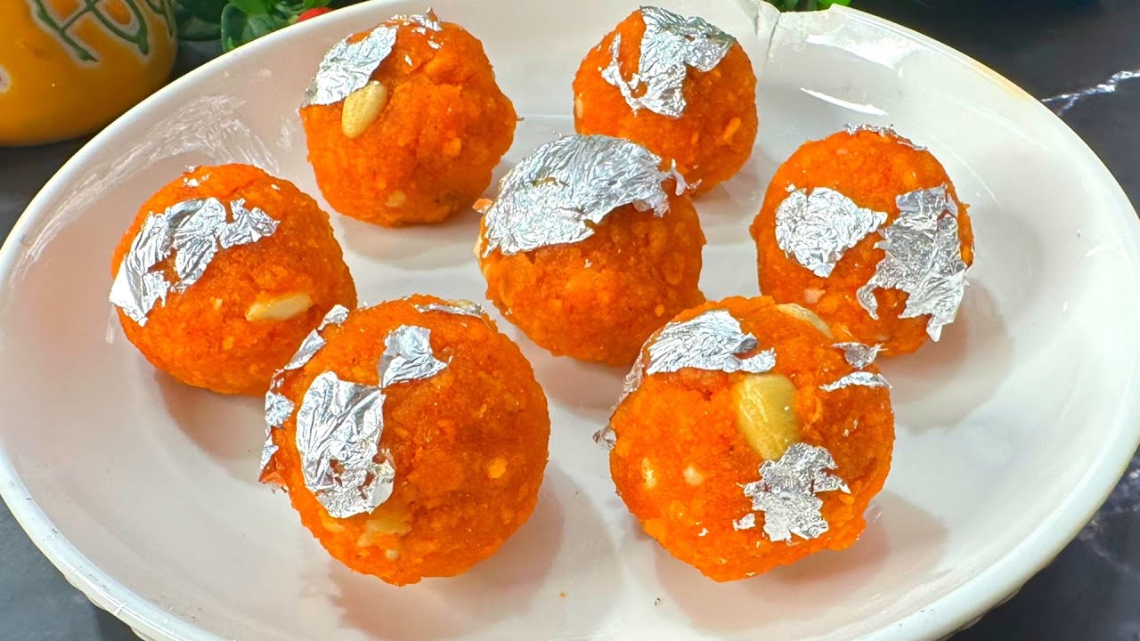 Moti Chur Laddoo recipe for Ganesh Chaturthi / Ganesh G special ...