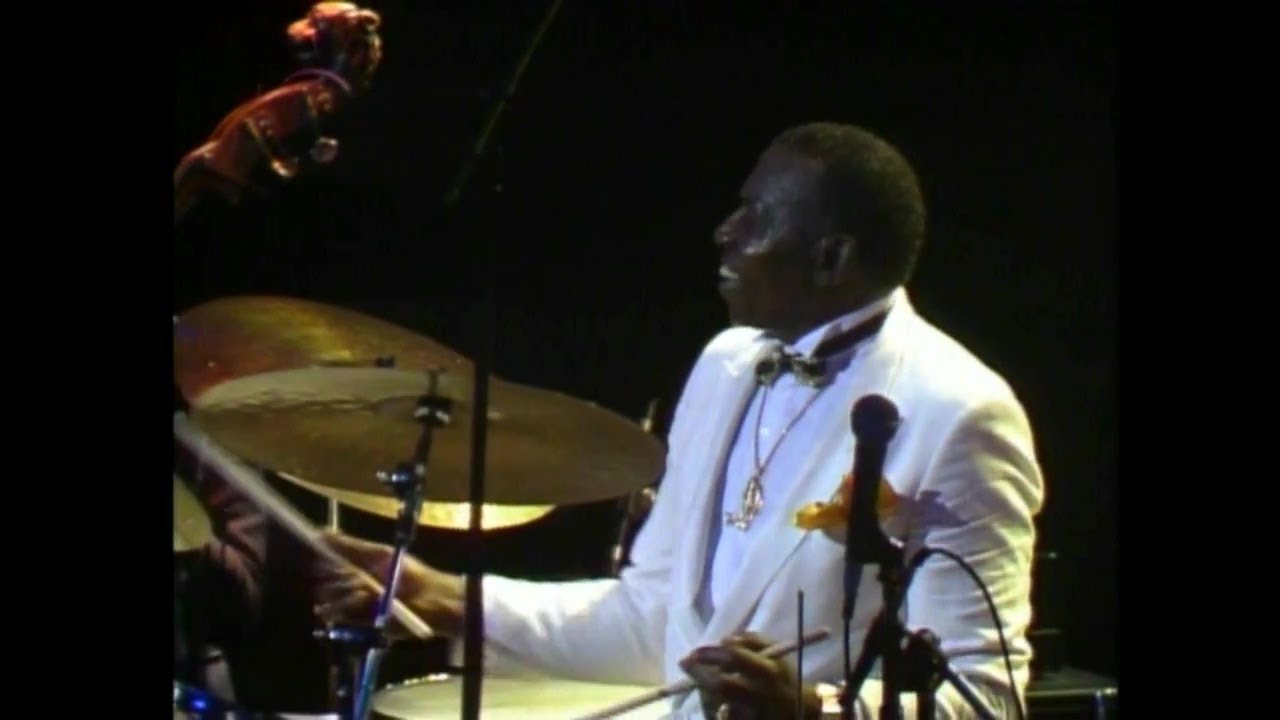 Chim Chim Cheree - Elvin Jones in Japan 1988 - YouTube