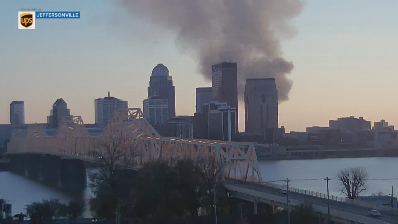 60 firefighters worked to control Louisville fire - YouTube