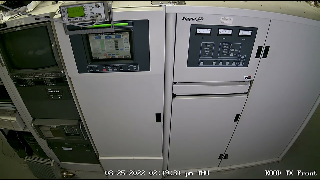 Harris Sigma starting while on generator. - YouTube