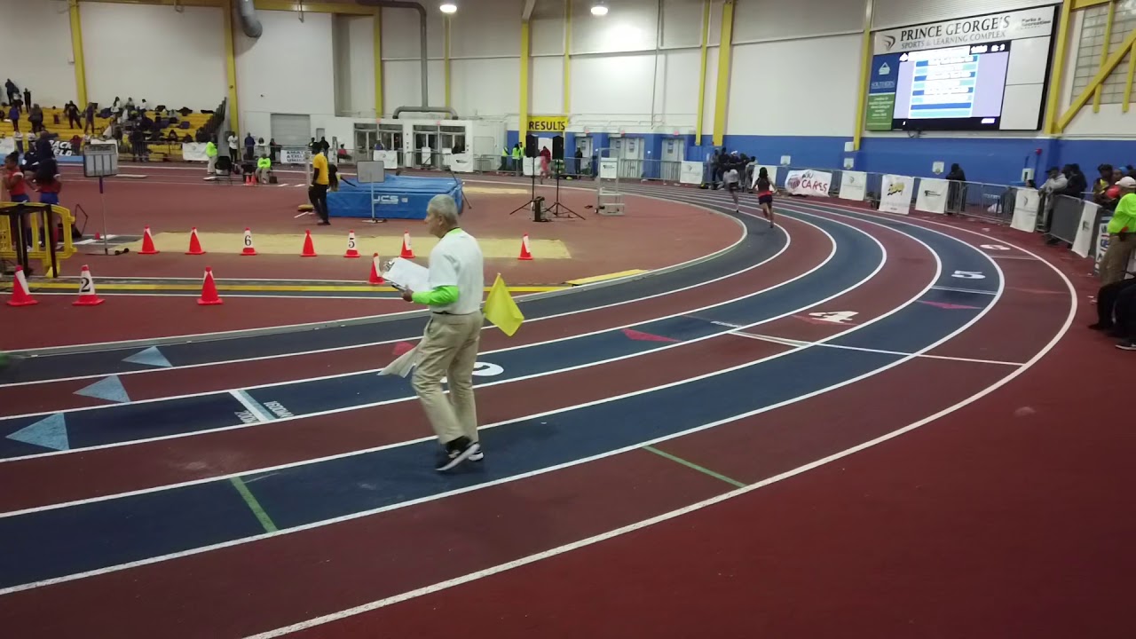 2019 Whoa Indoor relay - YouTube