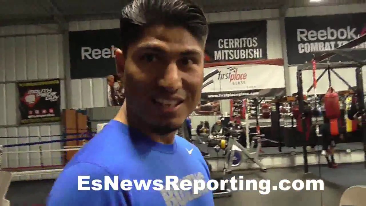 Epic Mikey Garcia and Robert on Shameless - EsNews Boxing - YouTube