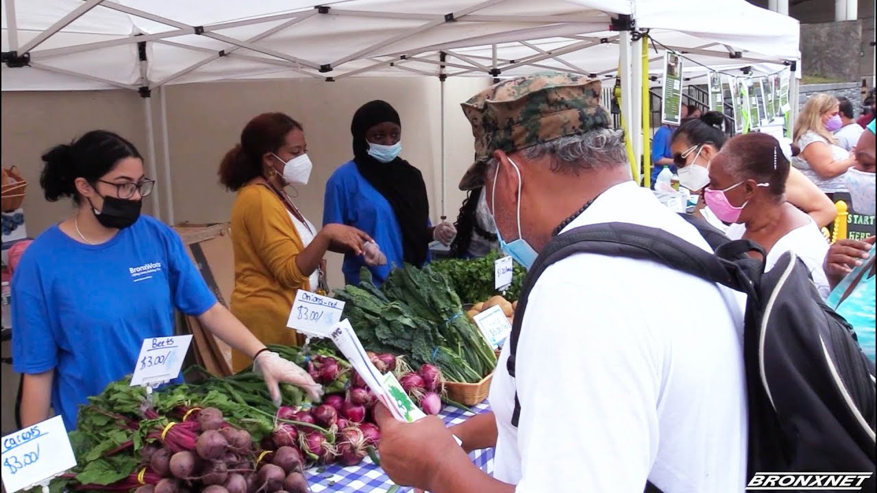 BronxWorks Farm Stand - YouTube
