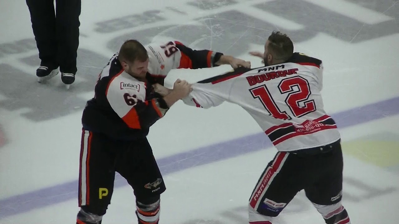 Adam Bourque vs Christophe Losier - YouTube