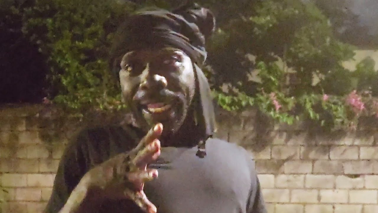 Straight from the Endz...........Fabby Dolly! - YouTube