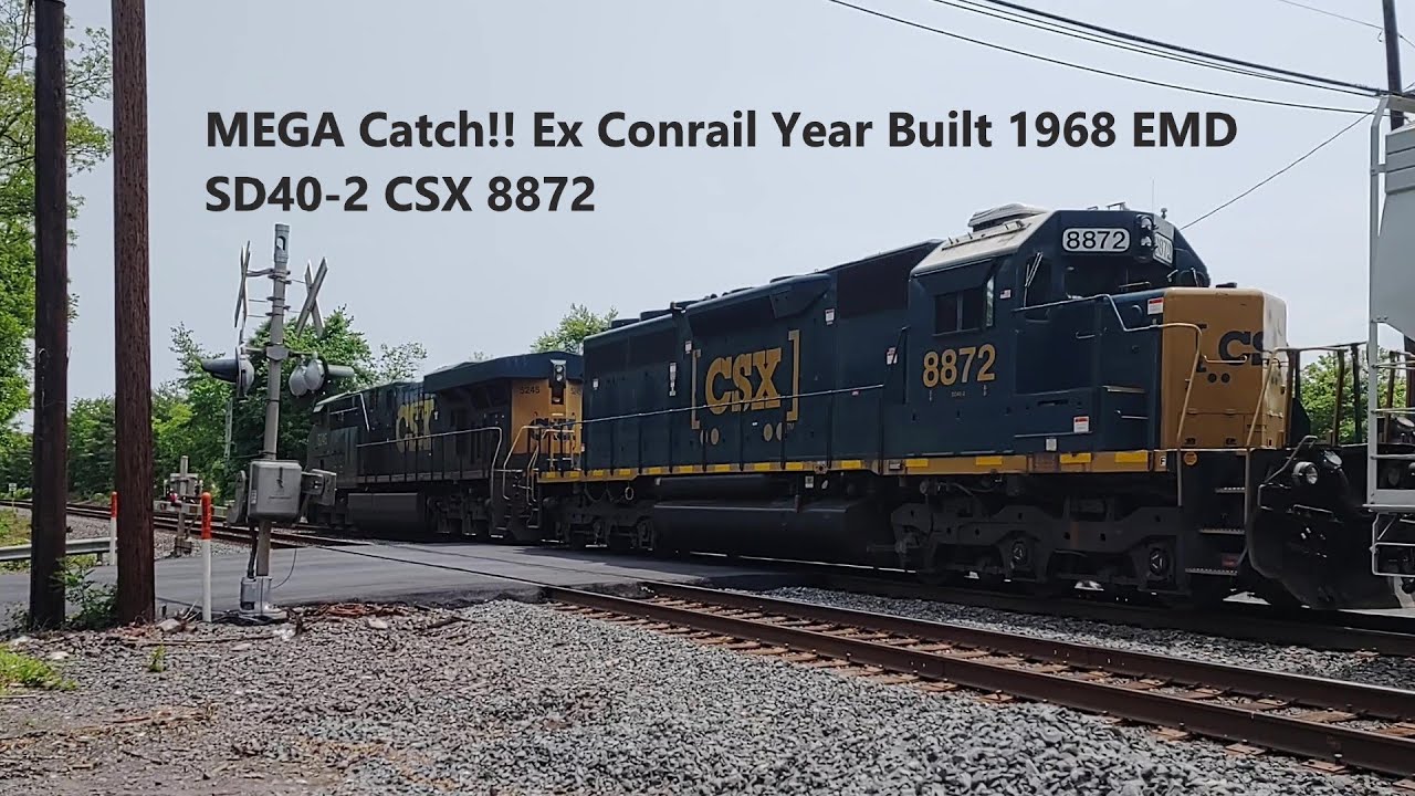 Ex Conrail- Year Built 1968 CSX EMD SD40-2 cranking through Piscataway ...