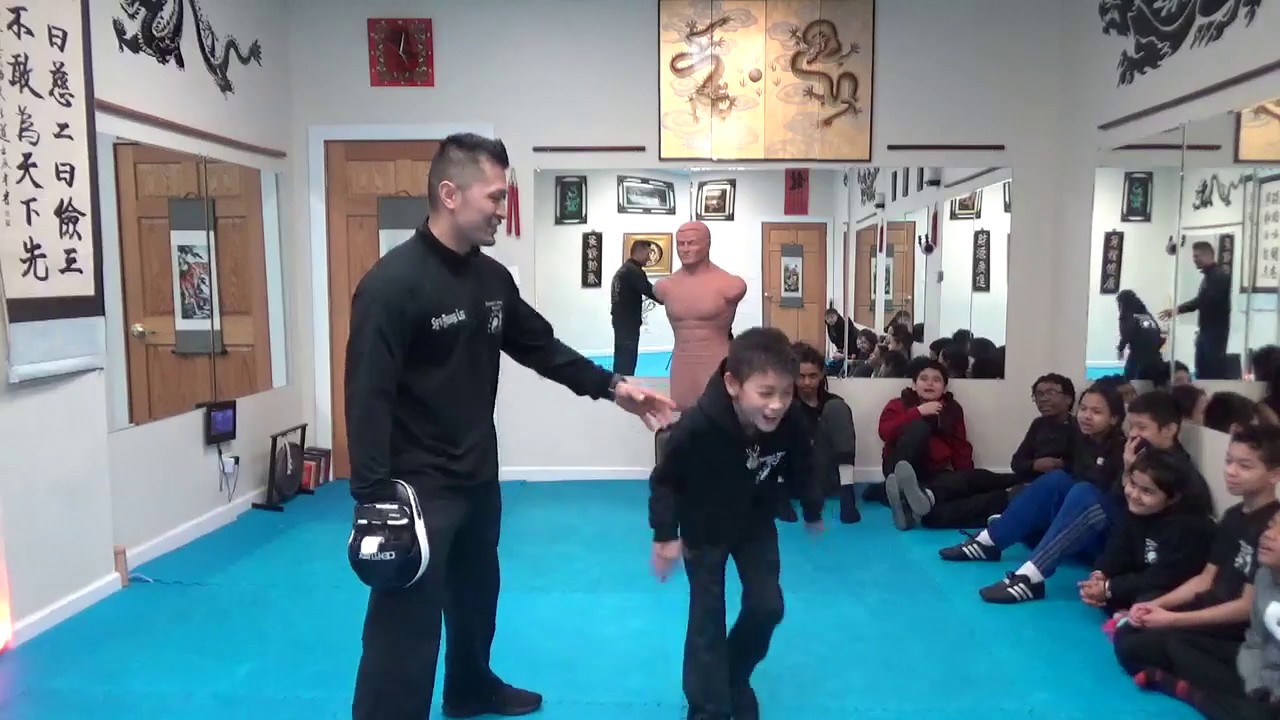 Kung Fu Kids - Iron Abs Challenge - YouTube