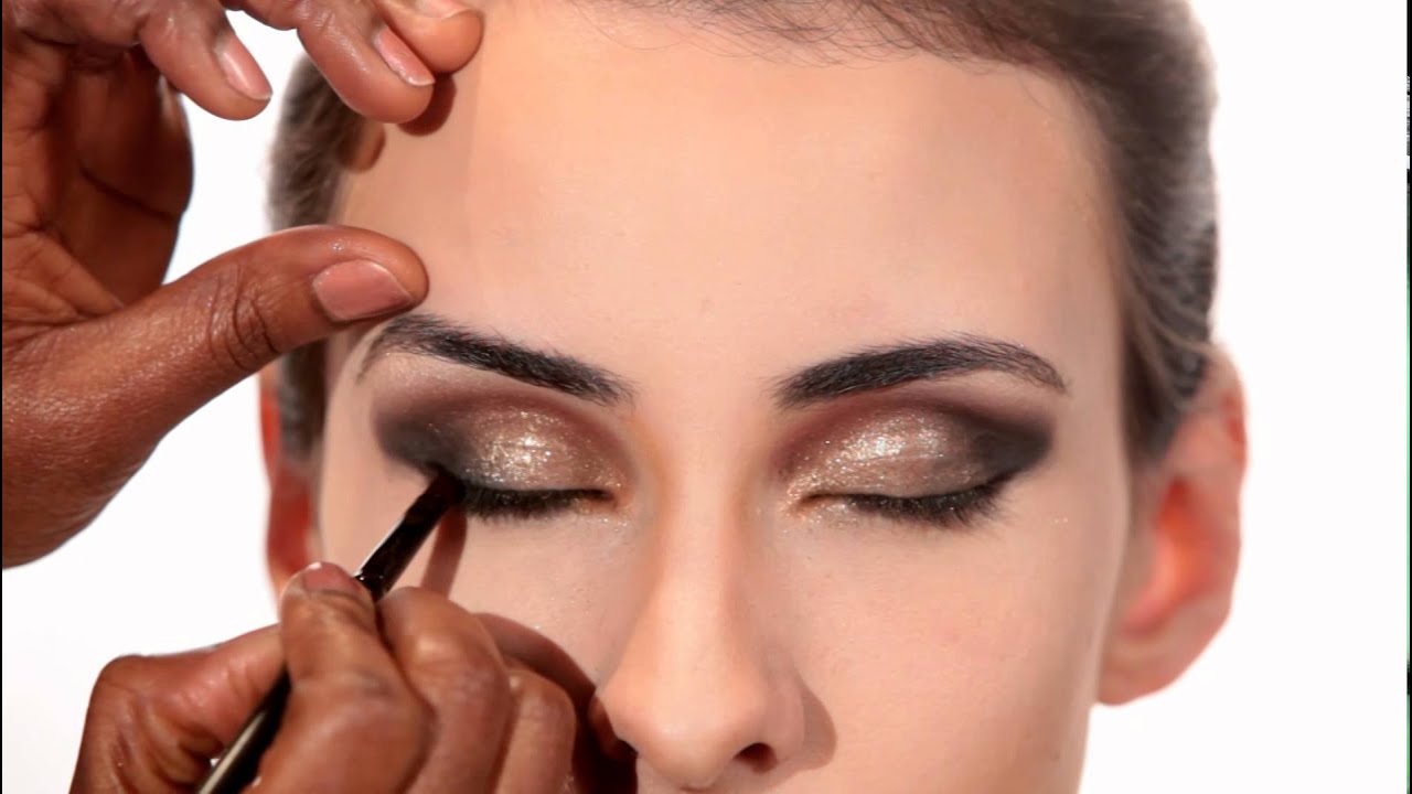 "Glam Makeup" Look Tutorial for Holiday - Motives Angels - YouTube