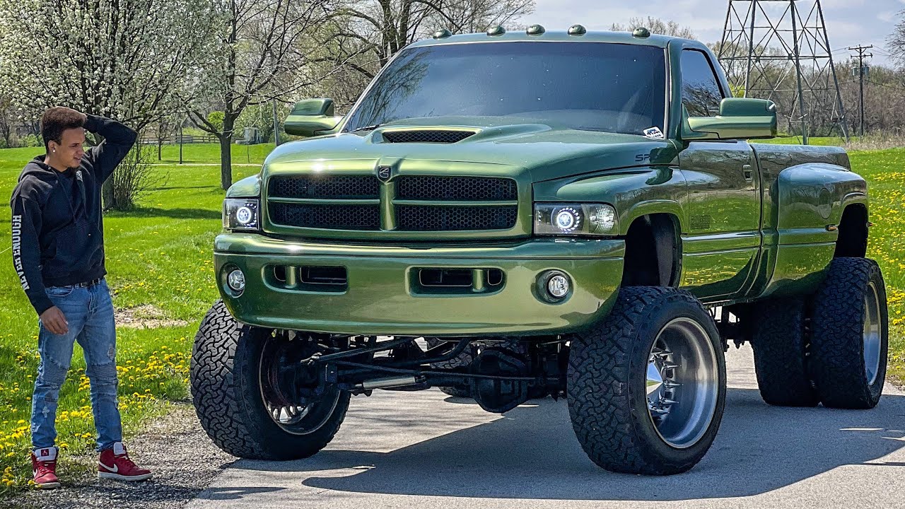 My Grandpa bought the BADDEST 2nd Gen Dually on the planet! - YouTube